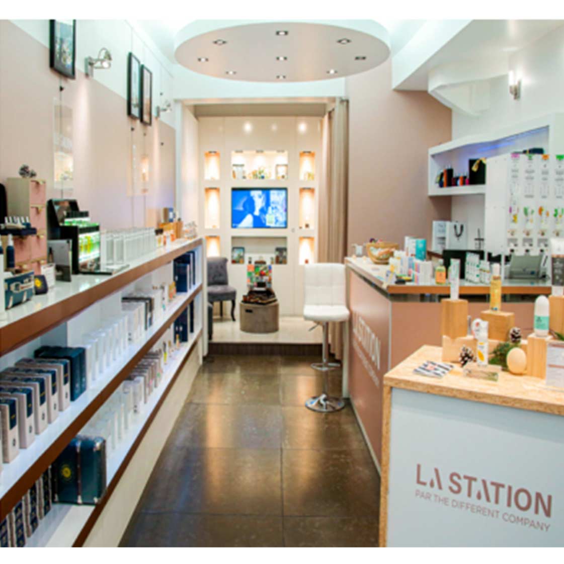 La Station par The Different Company - Paris - Parfumerie de niche ...